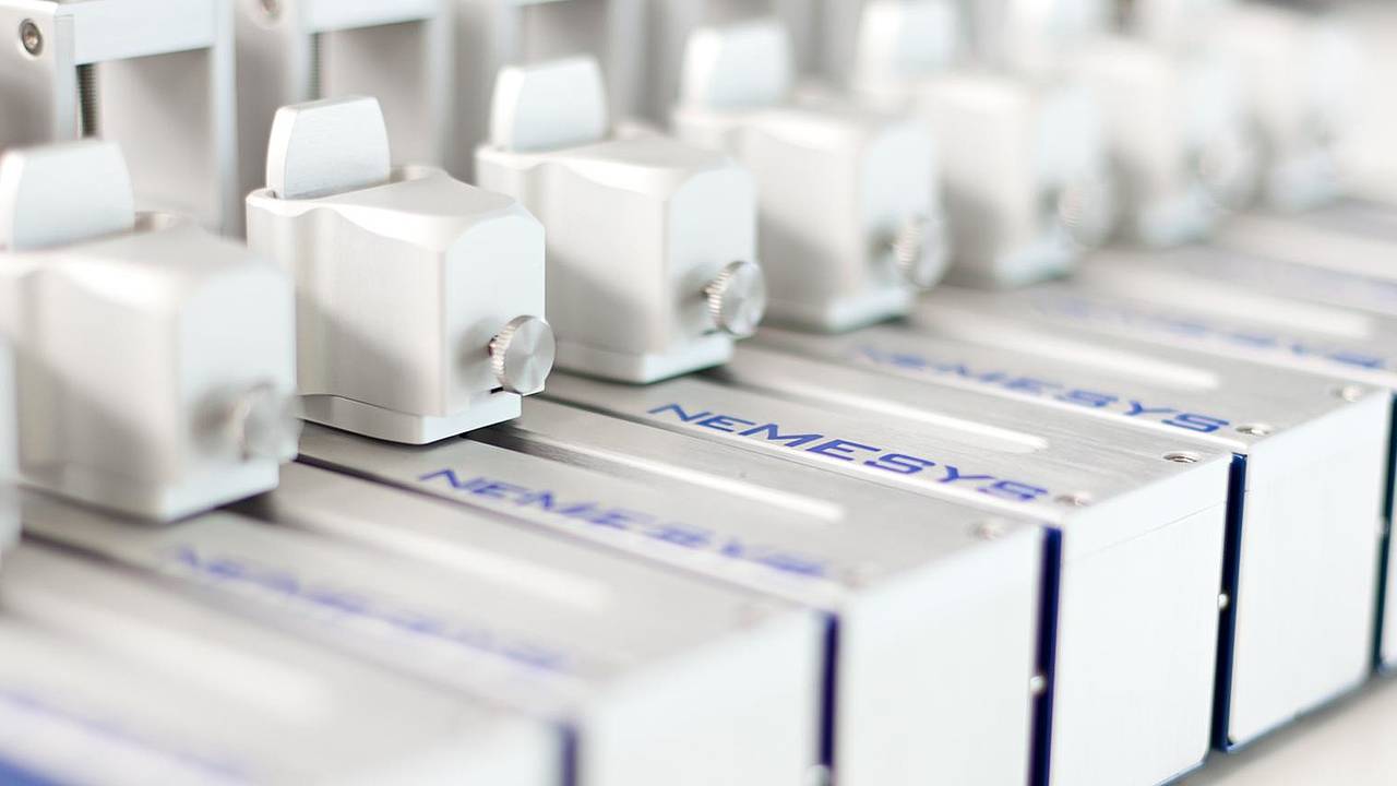 Nemesys Syringe Pumps and Flow System